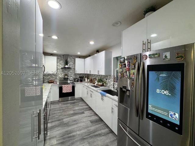 Luxury Villa for rent in Miami, United States