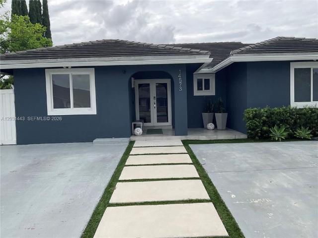Luxury Villa for rent in Miami, United States