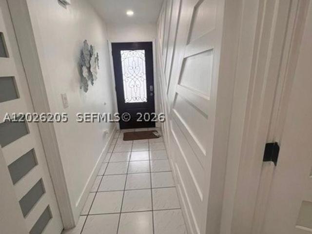 Luxury Villa for rent in Miami, United States