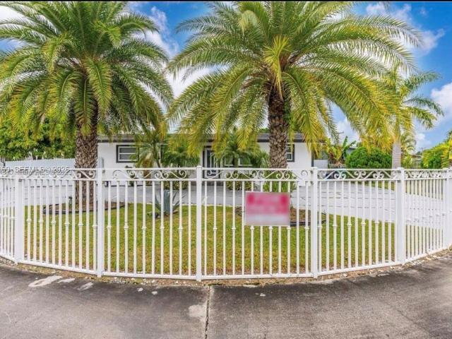 Luxury Villa for rent in Miami, United States