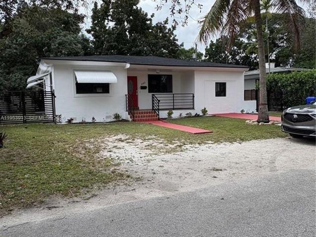 Luxury Villa for rent in Miami, United States