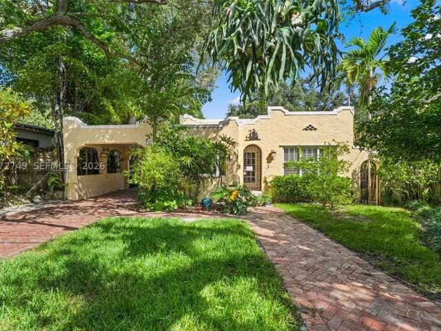 Luxury Villa for rent in Miami, United States