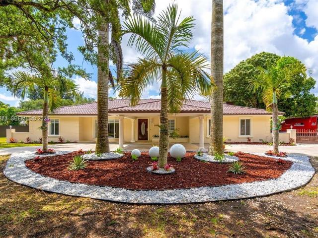 Luxury Villa for rent in Miami, United States