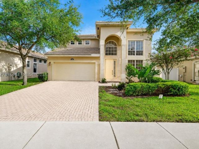 Luxury Villa for rent in Miramar, Florida