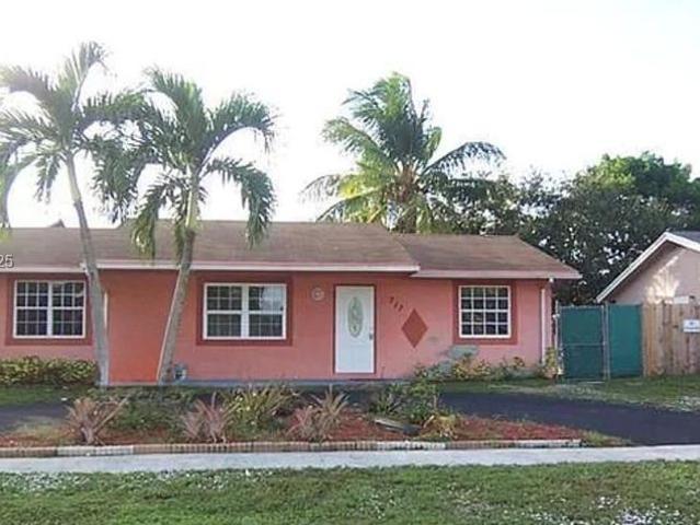 Luxury Villa for rent in North Lauderdale, United States