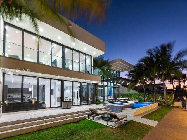 Luxury Villa for rent in North Miami Beach, Florida