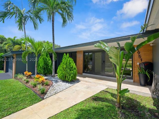 Luxury Villa for rent in North Miami Beach, United States
