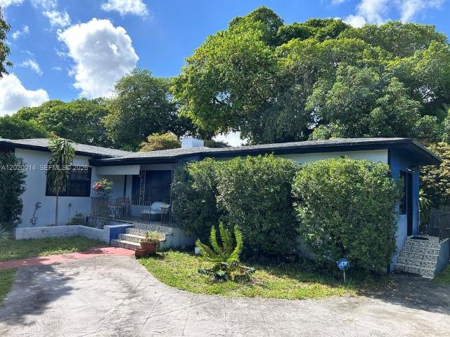 Luxury Villa for rent in North Miami, United States