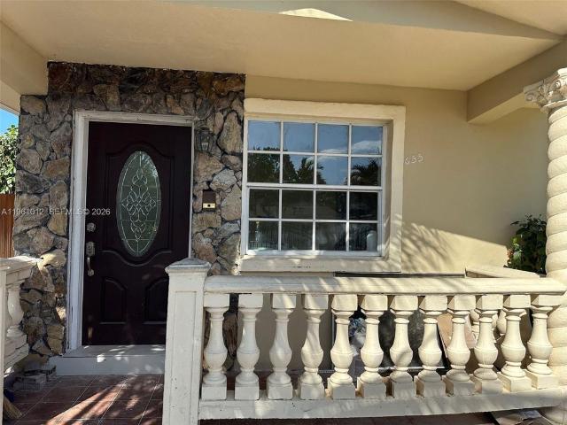 Luxury Villa for rent in North Miami, United States