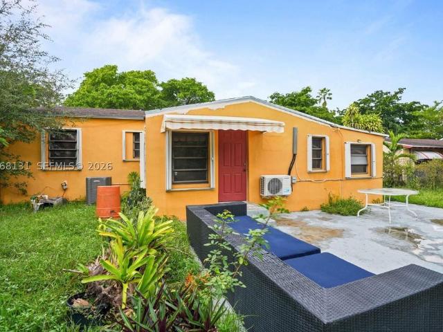 Luxury Villa for rent in North Miami, United States