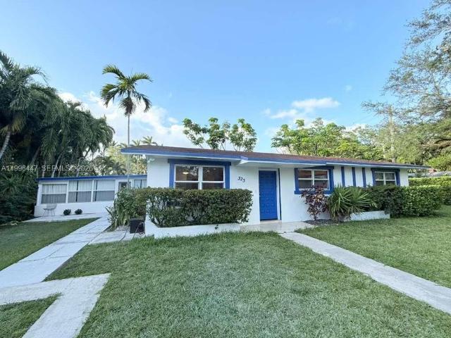 Luxury Villa for rent in North Miami, United States