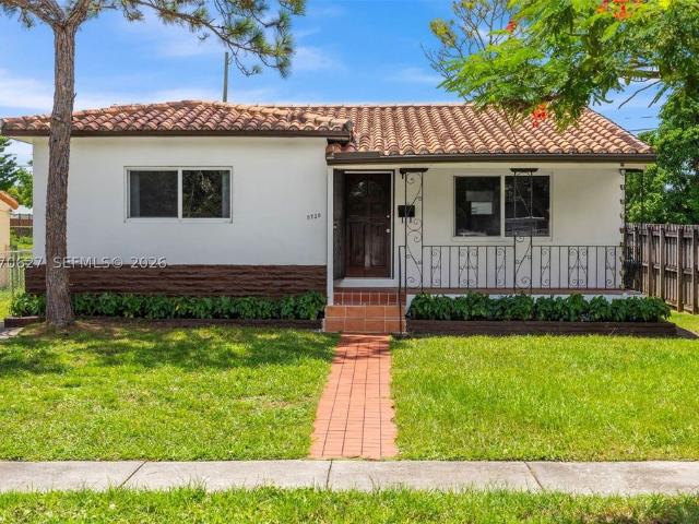 Luxury Villa for rent in South Miami, United States