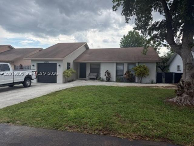 Luxury Villa for rent in Sunrise, Florida