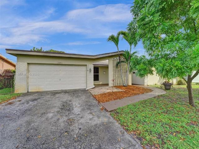 Luxury Villa for rent in Sunrise, Florida