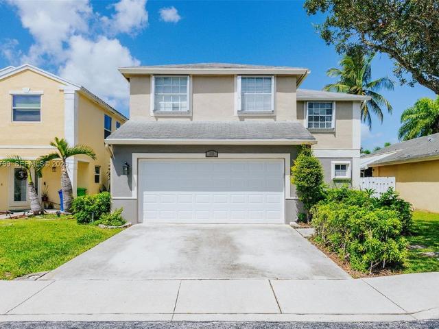 Luxury Villa for rent in Sunrise, Florida