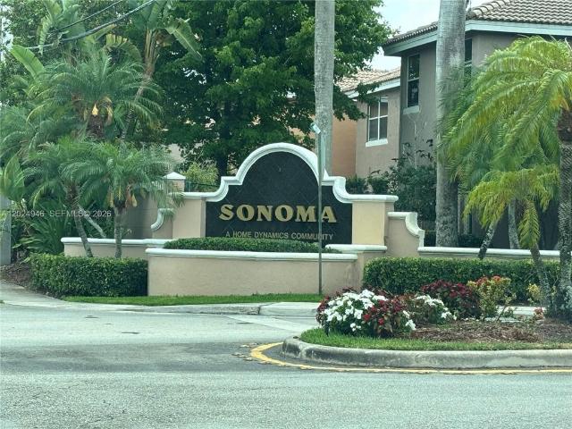 Luxury Villa for rent in Sunrise, Florida