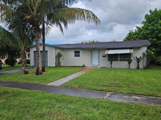 Luxury Villa for rent in Sunrise, Florida