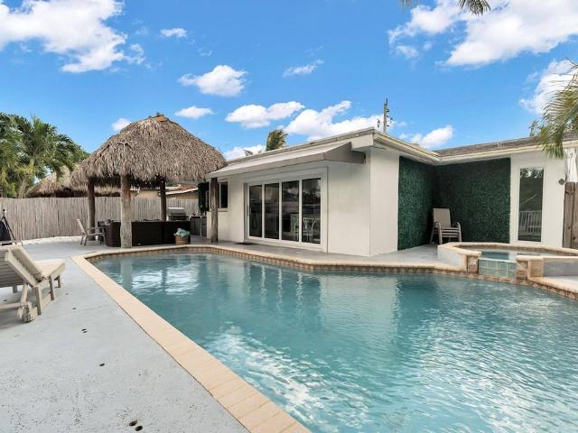 Luxury Villa for rent in Pompano Beach, Florida