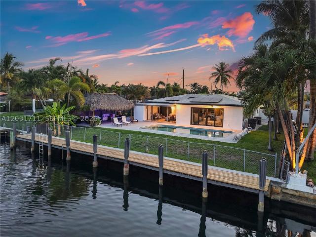 Luxury Villa for rent in Pompano Beach, Florida