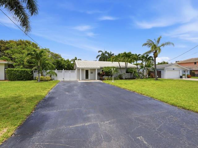 Luxury Villa for rent in Pompano Beach, Florida