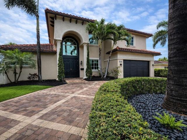 Luxury Villa for rent in Pompano Beach, Florida
