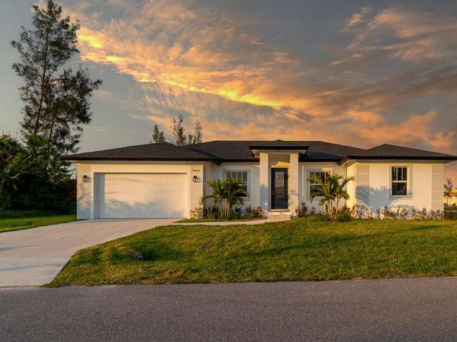 Luxury Villa for rent in Port Charlotte, Florida