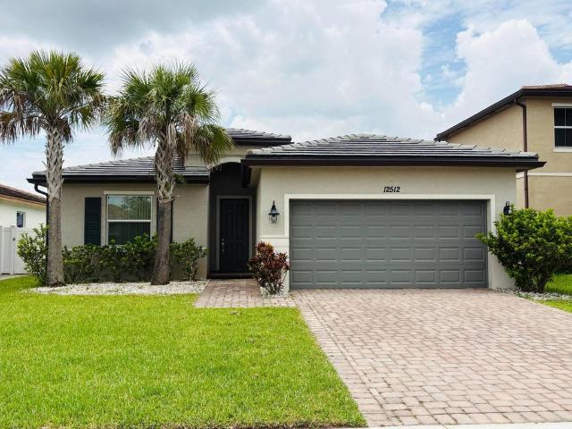 Luxury Villa for rent in Port Saint Lucie, United States