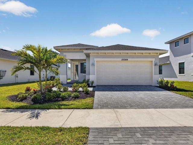 Luxury Villa for rent in Port Saint Lucie, United States