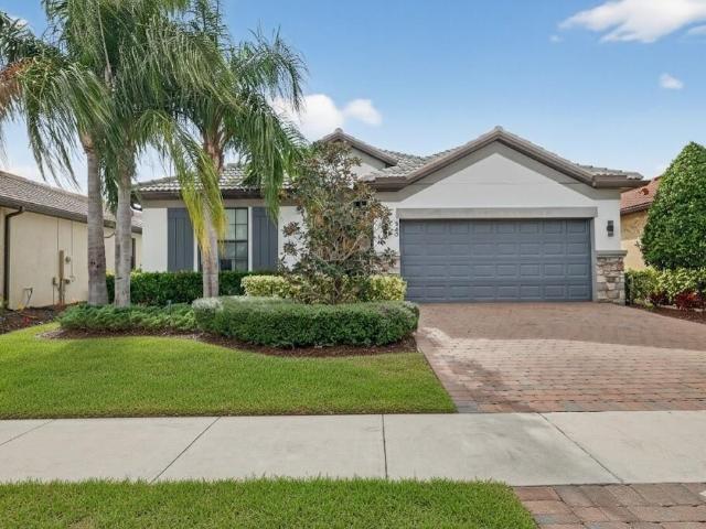 3 bedroom luxury Villa for rent in Port Saint Lucie, Florida