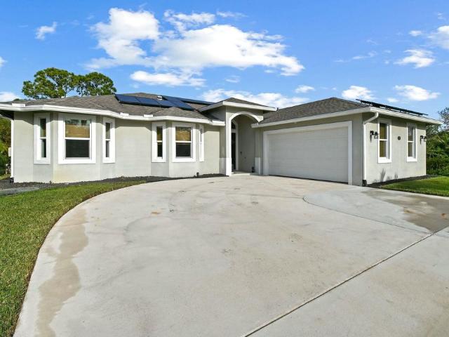 Luxury Villa for rent in Port Saint Lucie, Florida