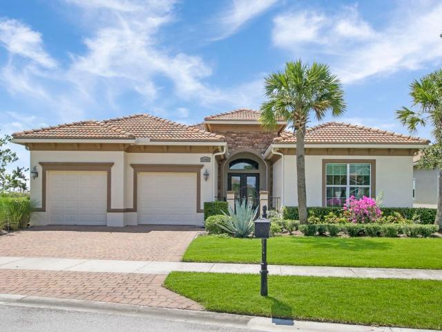 Luxury Villa for rent in Port Saint Lucie, Florida
