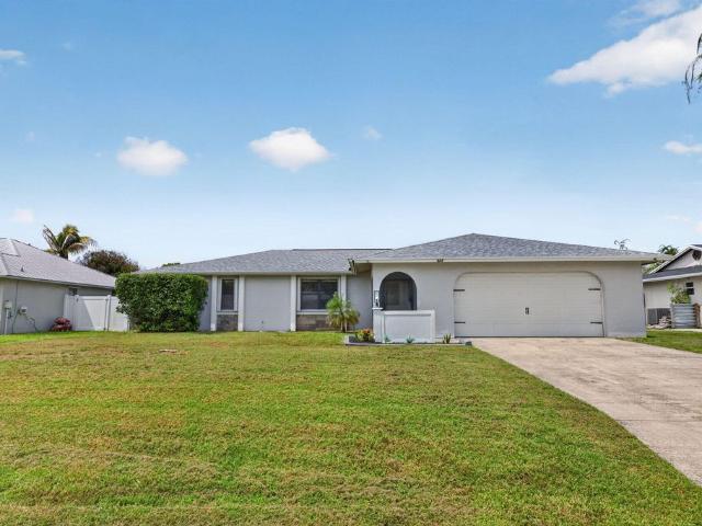 Luxury Villa for rent in Port Saint Lucie, Florida