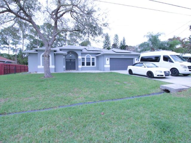 Luxury Villa for rent in Port Saint Lucie, Florida