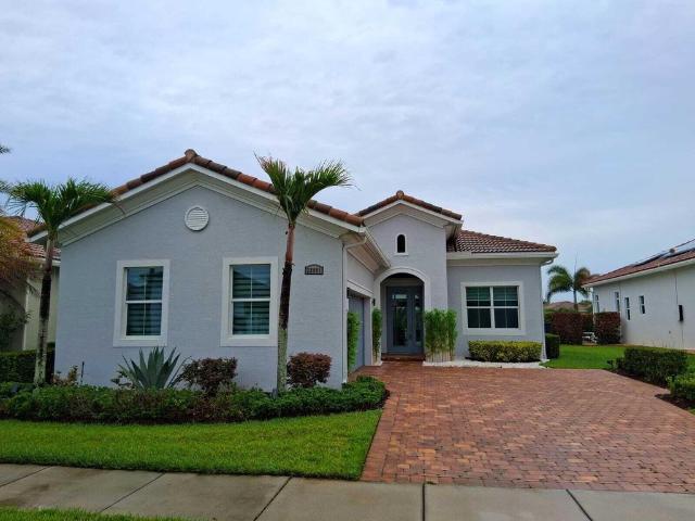 Luxury Villa for rent in Port Saint Lucie, Florida