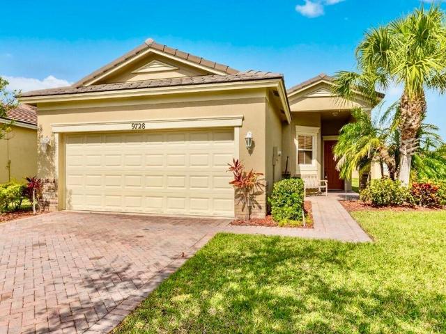 Luxury Villa for rent in Port Saint Lucie, Florida