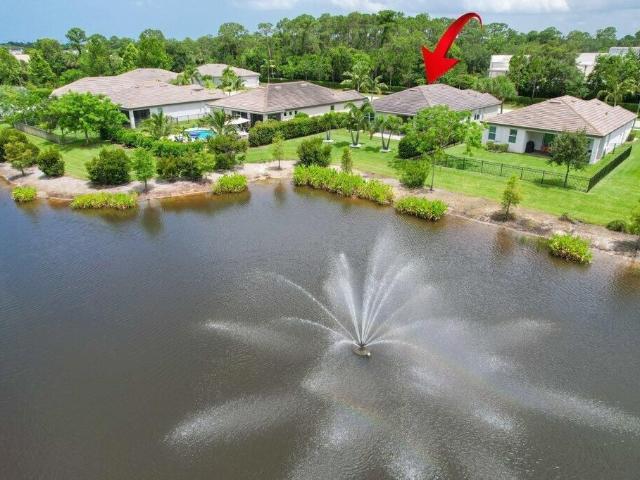 Luxury Villa for rent in Palm City, United States