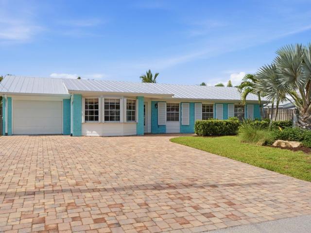 Luxury Villa for rent in Palm City, United States