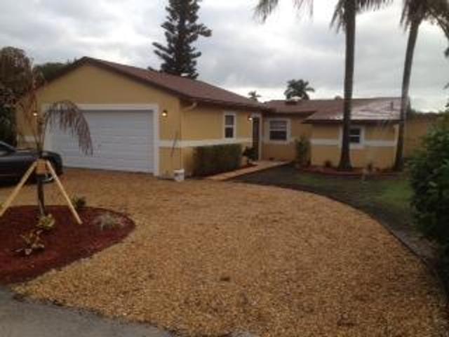 Luxury Villa for rent in Palm Springs, Florida