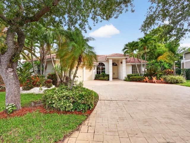 Luxury Villa for rent in Parkland, Florida
