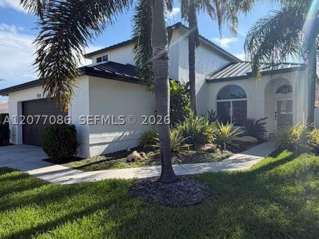 Luxury Villa for rent in Pembroke Pines, Florida