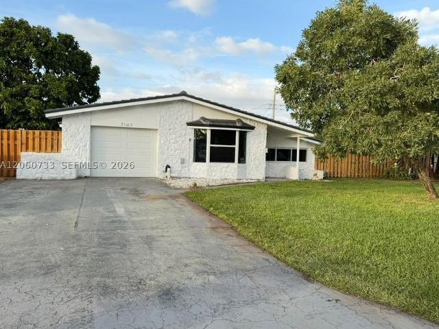 Luxury Villa for rent in Pembroke Pines, Florida