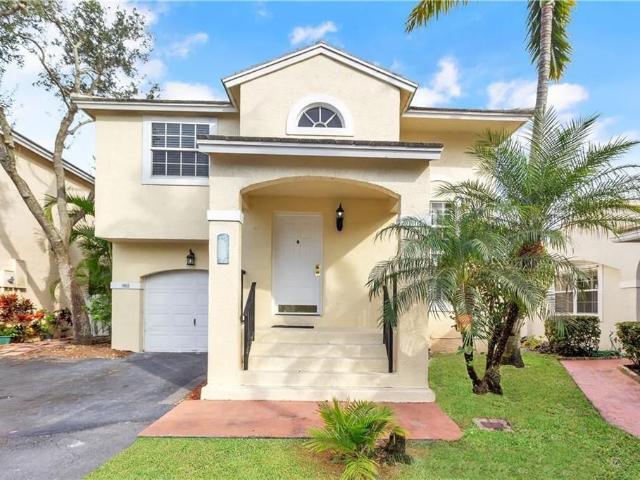 Luxury Villa for rent in Plantation, United States