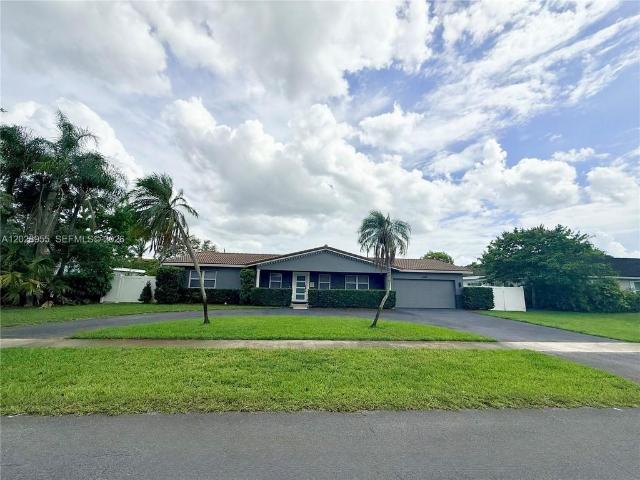 Luxury Villa for rent in Plantation, Florida