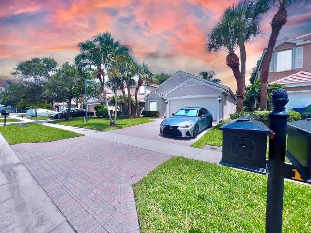 Luxury Villa for rent in Royal Palm Beach, Florida