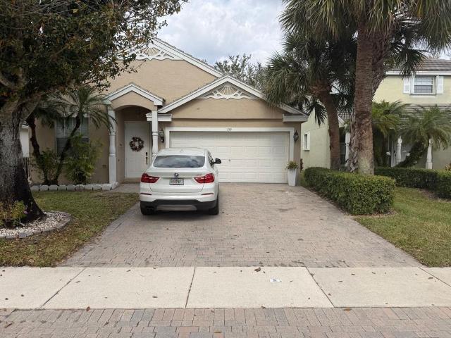 Luxury Villa for rent in Royal Palm Beach, Florida