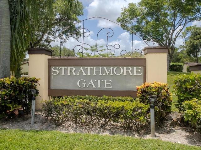 Luxury Villa for rent in Royal Palm Beach, Florida