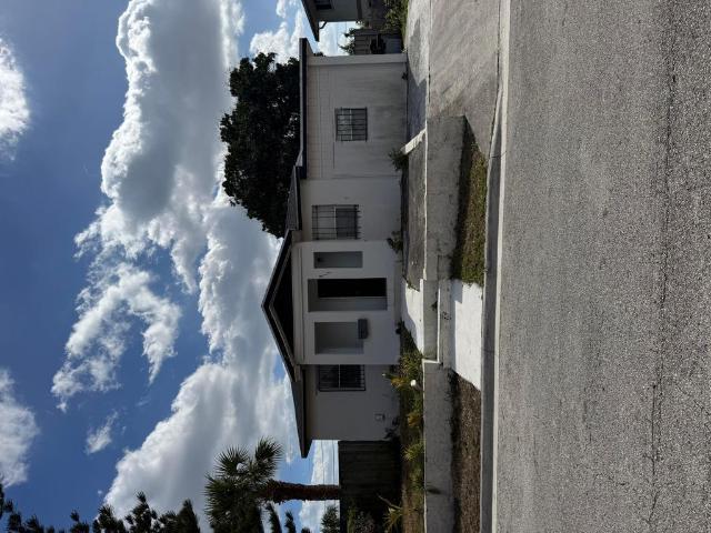 Luxury Villa for rent in Riviera Beach, United States