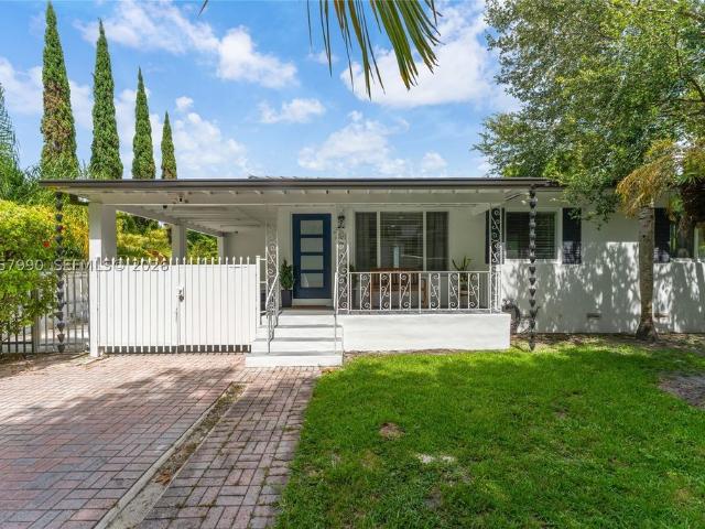 Luxury Villa for rent in West Miami, Florida