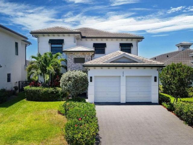 Luxury Villa for rent in West Palm Beach, Florida
