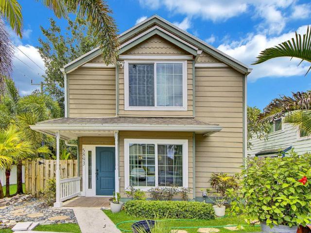 Luxury Villa for rent in West Palm Beach, Florida